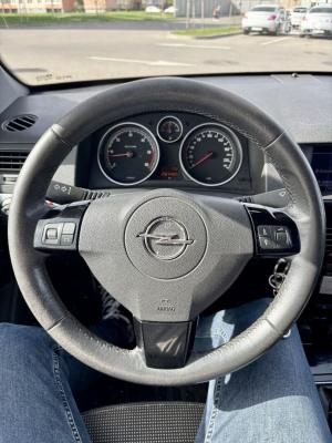 Серый Опель Астра 2009 в Клайпеда, объемом двигателя 1.70 л и пробегом 259 тыс. км за 1999 €, фото 16 на AUTOMOTO.COM.LV