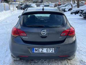 Pelēks Opel Astra 2009 Viļņa, ar dzinēja tilpumu 1.70 L un nobraukumu 257 tūkst. km par 4000 €, foto 3 vietnē AUTOMOTO.COM.LV