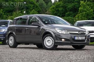 Pelēks Opel Astra 2009 Rīga, ar dzinēja tilpumu 1.60 L un nobraukumu 205 tūkst. km par 2790 €, foto 3 vietnē AUTOMOTO.COM.LV