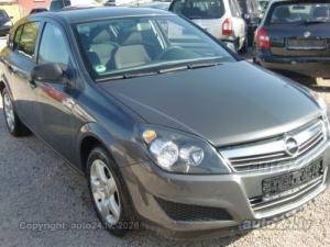 Pelēks Opel Astra 2009 Tallina, ar dzinēja tilpumu 1.40 L un nobraukumu 139 tūkst. km par 2000 €, foto  vietnē AUTOMOTO.COM.LV