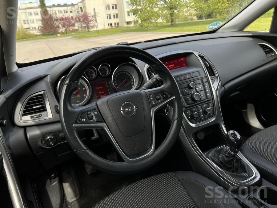 Pelēks Opel Astra 2010 Cēsis, ar dzinēja tilpumu 2.00 L un nobraukumu 266 tūkst. km par 1390 €, foto 7 vietnē AUTOMOTO.COM.LV