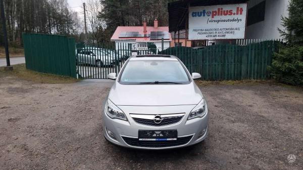 Pelēks Opel Astra 2010 Viļņa, ar dzinēja tilpumu 1.60 L un nobraukumu 87 tūkst. km par 5650 €, foto 2 vietnē AUTOMOTO.COM.LV