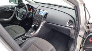 Pelēks Opel Astra 2010 Viļņa, ar dzinēja tilpumu 1.60 L un nobraukumu 87 tūkst. km par 5555 €, foto 13 vietnē AUTOMOTO.COM.LV
