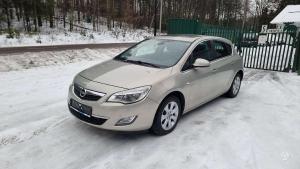Pelēks Opel Astra 2010 Viļņa, ar dzinēja tilpumu 1.60 L un nobraukumu 87 tūkst. km par 5500 €, foto 3 vietnē AUTOMOTO.COM.LV