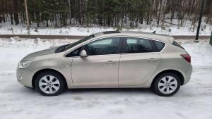 Pelēks Opel Astra 2010 Viļņa, ar dzinēja tilpumu 1.60 L un nobraukumu 87 tūkst. km par 5500 €, foto 4 vietnē AUTOMOTO.COM.LV