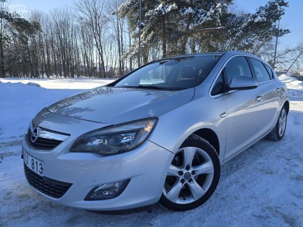 Pelēks Opel Astra 2010 Jurbarkas, ar dzinēja tilpumu 1.70 L un nobraukumu 237 tūkst. km par 2600 €, foto 1 vietnē AUTOMOTO.COM.LV
