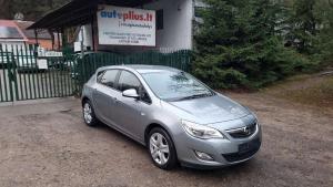 Grey Opel Astra 2010 in Vilnius, with an engine capacity of 1.60 L and mileage of 129 thousand km for 4900 €, photo  on AUTOMOTO.COM.LV