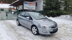 Grey Opel Astra 2010 in Vilnius, with an engine capacity of 1.60 L and mileage of 129 thousand km for 4899 €, photo  on AUTOMOTO.COM.LV