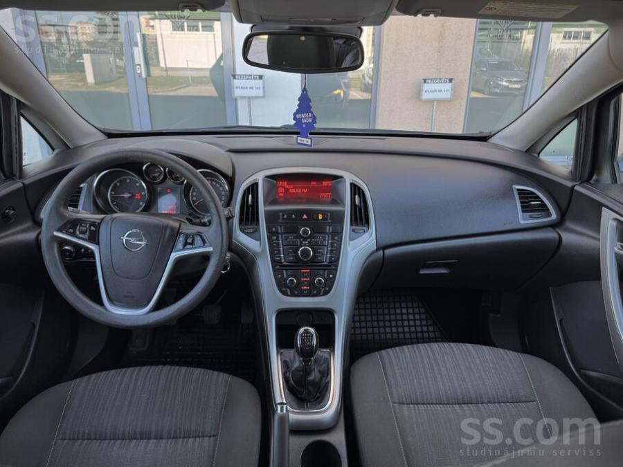 Pelēks Opel Astra 2010 Jelgava, ar dzinēja tilpumu 1.70 L un nobraukumu 0 tūkst. km par 4350 €, foto 12 vietnē AUTOMOTO.COM.LV