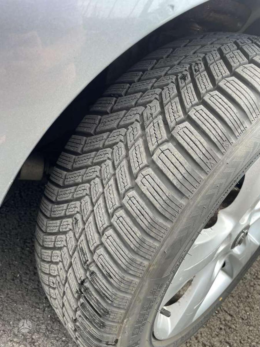 Pelēks Opel Astra 2010 Kauņa, ar dzinēja tilpumu 1.69 L un nobraukumu 217 tūkst. km par 3000 €, foto 6 vietnē AUTOMOTO.COM.LV