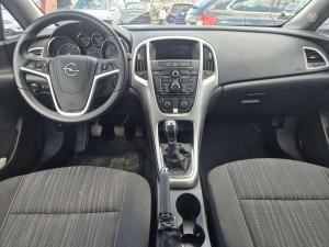 Pelēks Opel Astra 2010 Utena, ar dzinēja tilpumu 1.60 L un nobraukumu 219 tūkst. km par 3400 €, foto 12 vietnē AUTOMOTO.COM.LV