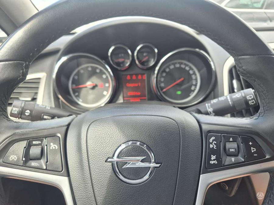 Pelēks Opel Astra 2010 Utena, ar dzinēja tilpumu 1.60 L un nobraukumu 219 tūkst. km par 3400 €, foto 15 vietnē AUTOMOTO.COM.LV