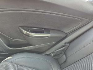 Grey Opel Astra 2010 in Vilnius, with an engine capacity of 1.60 L and mileage of 197 thousand km for 2850 €, photo 19 on AUTOMOTO.COM.LV