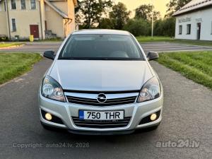 Pelēks Opel Astra 2010 Tartu, ar dzinēja tilpumu 1.40 L un nobraukumu 65 tūkst. km par 2990 €, foto 3 vietnē AUTOMOTO.COM.LV