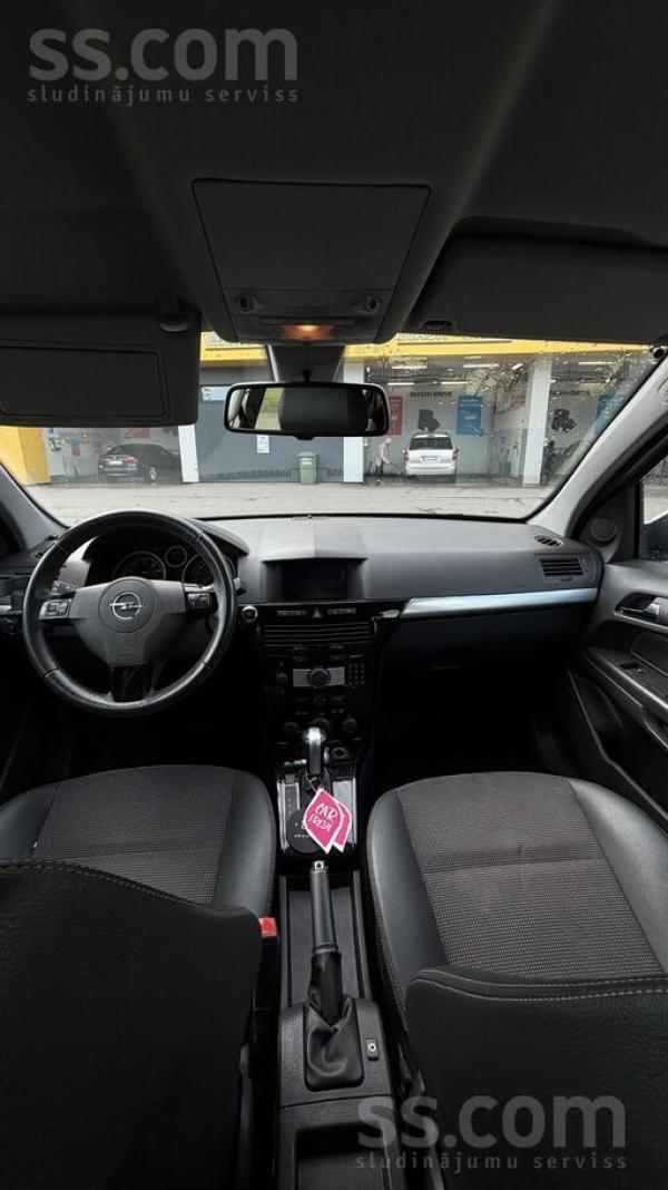 Opel Astra 2010 RÄ«ga vietnÄ PelÄks Opel Astra 2010 RÄ«ga, ar dzinÄja tilpumu 1.80 L un nobraukumu 153 tÅ«kst. km par 1500 ā¬, foto 5 vietnÄ AUTOMOTO.COM.LV