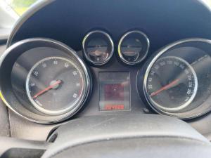 Grey Opel Astra 2010 in Vilnius, with an engine capacity of 1.36 L and mileage of 284 thousand km for 1400 €, photo 12 on AUTOMOTO.COM.LV