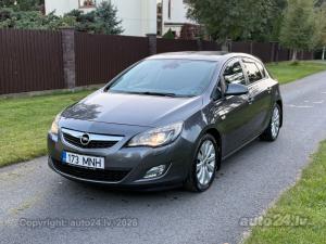 Pelēks Opel Astra 2010 Tallina, ar dzinēja tilpumu 1.60 L un nobraukumu 193 tūkst. km par 3399 €, foto  vietnē AUTOMOTO.COM.LV