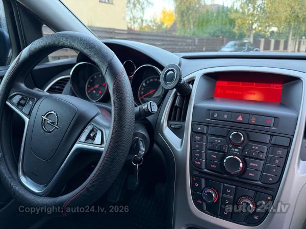 Pelēks Opel Astra 2010 Tallina, ar dzinēja tilpumu 1.60 L un nobraukumu 193 tūkst. km par 3399 €, foto 7 vietnē AUTOMOTO.COM.LV