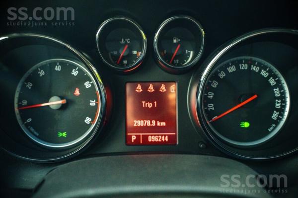 Pelēks Opel Astra 2010 Rīga, ar dzinēja tilpumu 1.60 L un nobraukumu 96 tūkst. km par 4990 €, foto 9 vietnē AUTOMOTO.COM.LV