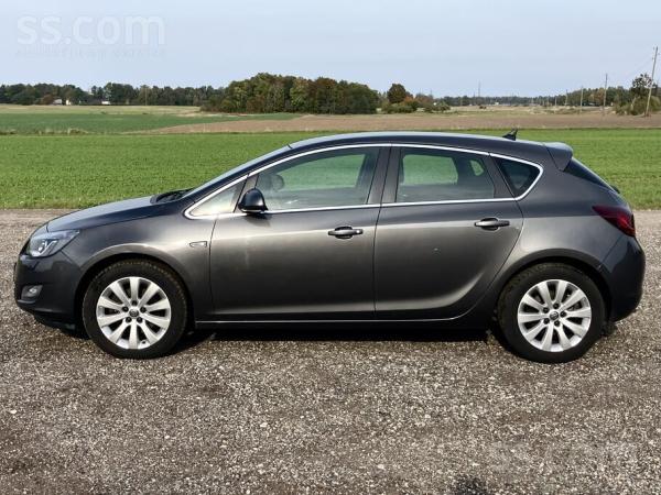 Pelēks Opel Astra 2010 Talsi, ar dzinēja tilpumu 2.00 L un nobraukumu 255 tūkst. km par 4999 €, foto 7 vietnē AUTOMOTO.COM.LV