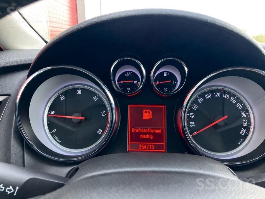 Pelēks Opel Astra 2010 Talsi, ar dzinēja tilpumu 2.00 L un nobraukumu 255 tūkst. km par 4999 €, foto 11 vietnē AUTOMOTO.COM.LV