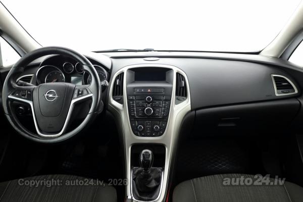 Pelēks Opel Astra 2011 Tallina, ar dzinēja tilpumu 1.70 L un nobraukumu 259 tūkst. km par 2199 €, foto 5 vietnē AUTOMOTO.COM.LV