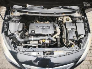 Pelēks Opel Astra 2011 Kauņa, ar dzinēja tilpumu 1.70 L un nobraukumu 235 tūkst. km par 950 €, foto 8 vietnē AUTOMOTO.COM.LV