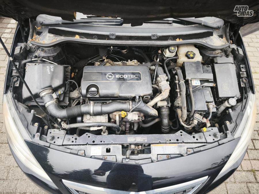 Pelēks Opel Astra 2011 Kauņa, ar dzinēja tilpumu 1.70 L un nobraukumu 235 tūkst. km par 950 €, foto 8 vietnē AUTOMOTO.COM.LV