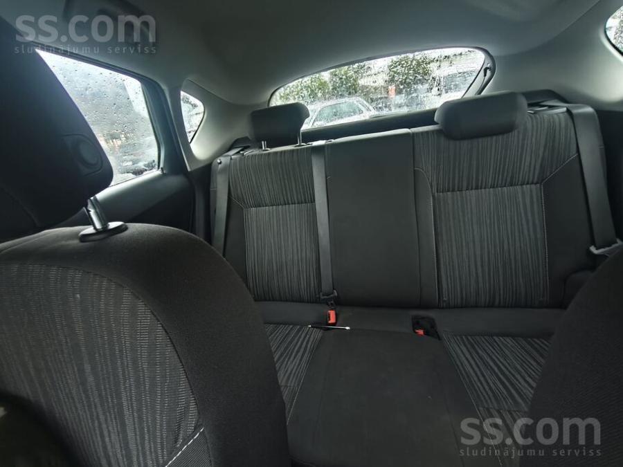 Pelēks Opel Astra 2011 Rīga, ar dzinēja tilpumu 1.60 L un nobraukumu 235 tūkst. km par 2350 €, foto 7 vietnē AUTOMOTO.COM.LV