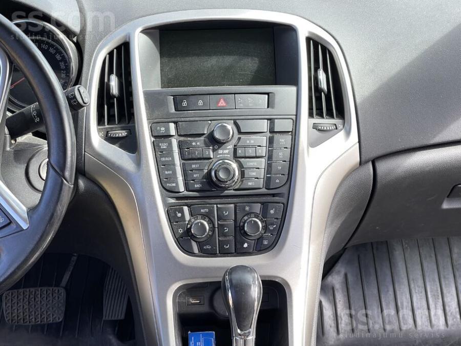 Pelēks Opel Astra 2011 Rīga, ar dzinēja tilpumu 1.60 L un nobraukumu 218 tūkst. km par 1350 €, foto 25 vietnē AUTOMOTO.COM.LV