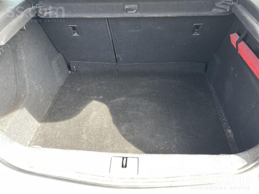 Pelēks Opel Astra 2011 Rīga, ar dzinēja tilpumu 1.60 L un nobraukumu 218 tūkst. km par 1350 €, foto 30 vietnē AUTOMOTO.COM.LV