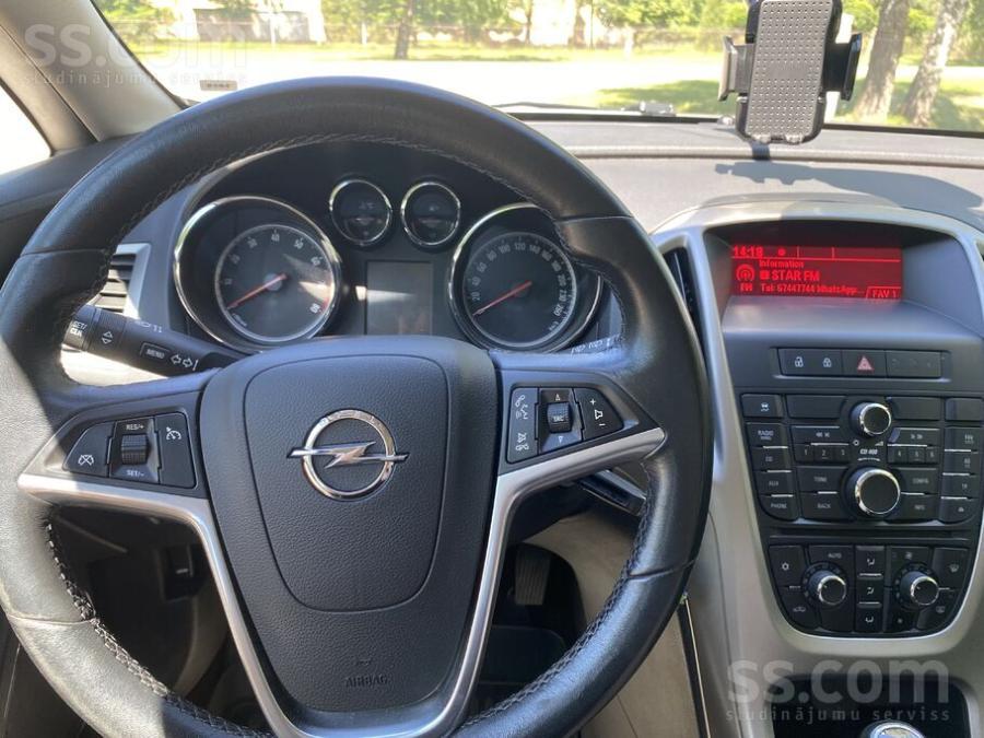 Pelēks Opel Astra 2011 Rīga, ar dzinēja tilpumu 1.60 L un nobraukumu 231 tūkst. km par 1600 €, foto 6 vietnē AUTOMOTO.COM.LV