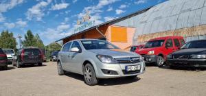 Grey Opel Astra 2011 in Valmiera, with an engine capacity of 1.40 L and mileage of 194 thousand km for 1500 €, photo  on AUTOMOTO.COM.LV