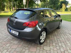 Серый Опель Астра 2011 в Елгава, объемом двигателя 1.60 л и пробегом 230 тыс. км за 2650 €, фото 11 на AUTOMOTO.COM.LV