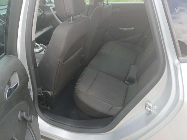 Pelēks Opel Astra 2011 Marijampole, ar dzinēja tilpumu 1.40 L un nobraukumu 247 tūkst. km par 3099 €, foto 9 vietnē AUTOMOTO.COM.LV