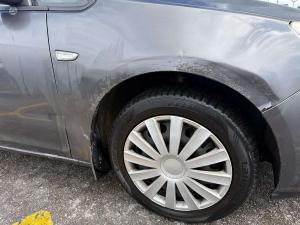Pelēks Opel Astra 2011 Viļņa, ar dzinēja tilpumu 1.69 L un nobraukumu 400 tūkst. km par 890 €, foto 9 vietnē AUTOMOTO.COM.LV