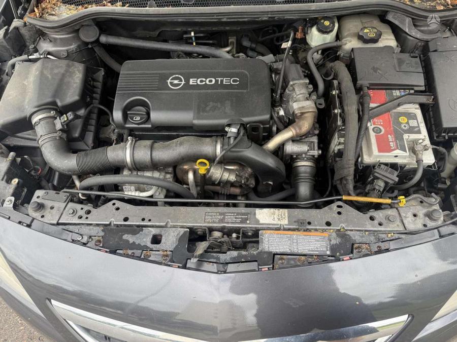 Pelēks Opel Astra 2011 Viļņa, ar dzinēja tilpumu 1.69 L un nobraukumu 400 tūkst. km par 890 €, foto 20 vietnē AUTOMOTO.COM.LV