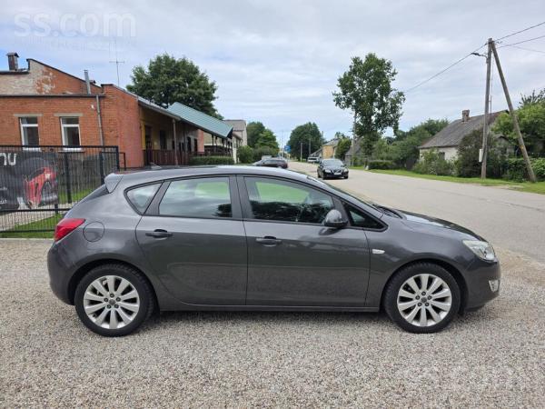 Pelēks Opel Astra 2011 Ventspils, ar dzinēja tilpumu 1.30 L un nobraukumu 235 tūkst. km par 3590 €, foto 5 vietnē AUTOMOTO.COM.LV