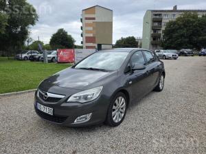 Pelēks Opel Astra 2011 Ventspils, ar dzinēja tilpumu 1.30 L un nobraukumu 235 tūkst. km par 3590 €, foto  vietnē AUTOMOTO.COM.LV