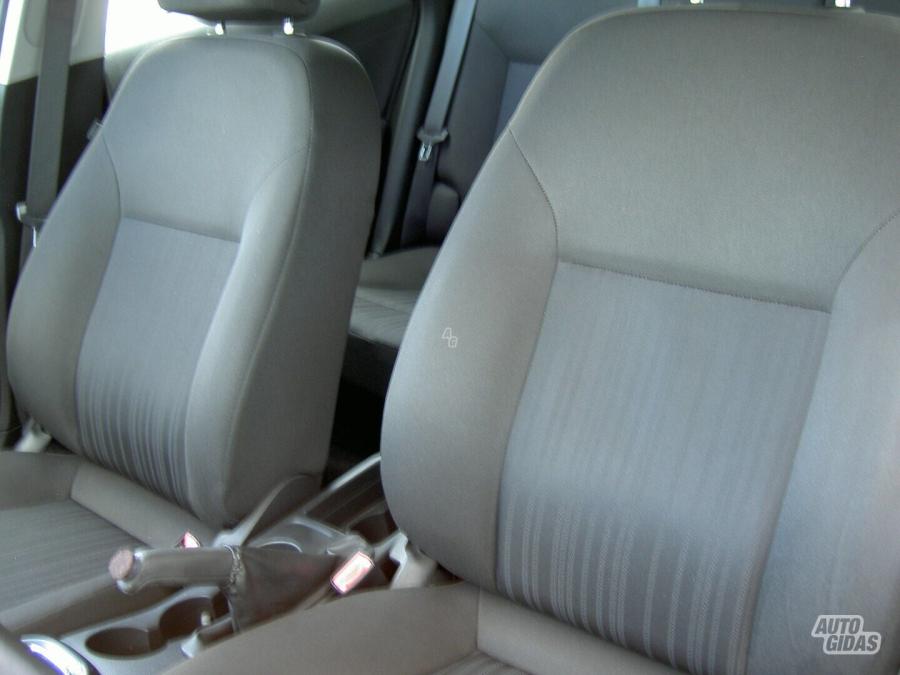 Grey Opel Astra 2011 in Vilnius, with an engine capacity of 1.40 L and mileage of 160 thousand km for 3299 €, photo 15 on AUTOMOTO.COM.LV