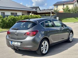 Pelēks Opel Astra 2011 Viļņa, ar dzinēja tilpumu 1.69 L un nobraukumu 265 tūkst. km par 2900 €, foto 6 vietnē AUTOMOTO.COM.LV