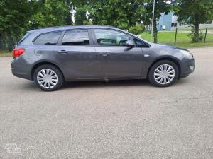 Pelēks Opel Astra 2011 Telšiai, ar dzinēja tilpumu 2.00 L un nobraukumu 300 tūkst. km par 1950 €, foto 9 vietnē AUTOMOTO.COM.LV