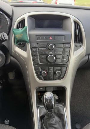 Pelēks Opel Astra 2011 Klaipėda, ar dzinēja tilpumu 1.69 L un nobraukumu 345 tūkst. km par 1950 €, foto 11 vietnē AUTOMOTO.COM.LV