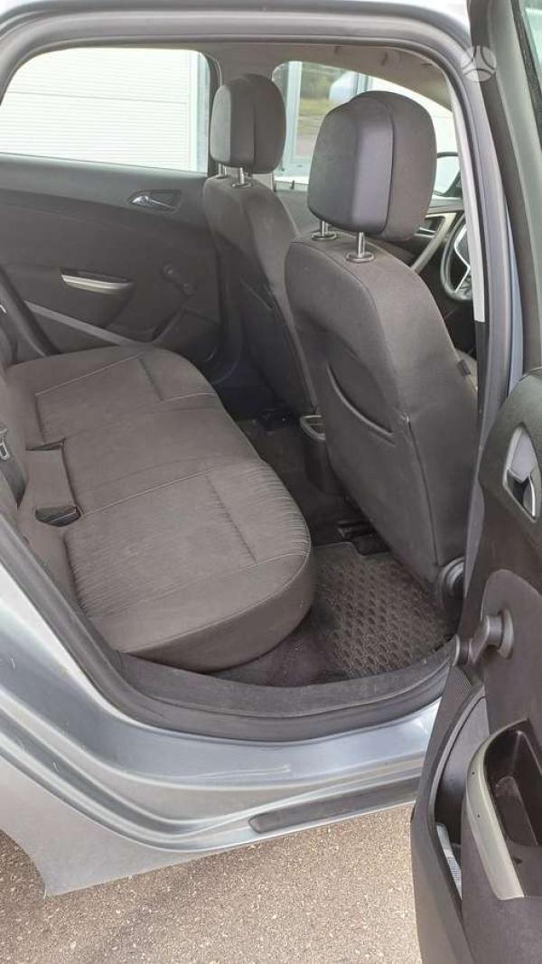 Pelēks Opel Astra 2011 Kauņa, ar dzinēja tilpumu 1.69 L un nobraukumu 211 tūkst. km par 2199 €, foto 9 vietnē AUTOMOTO.COM.LV