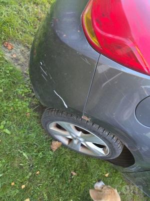 Pelēks Opel Astra 2011 Rīga, ar dzinēja tilpumu 1.60 L un nobraukumu 216 tūkst. km par 650 €, foto 13 vietnē AUTOMOTO.COM.LV