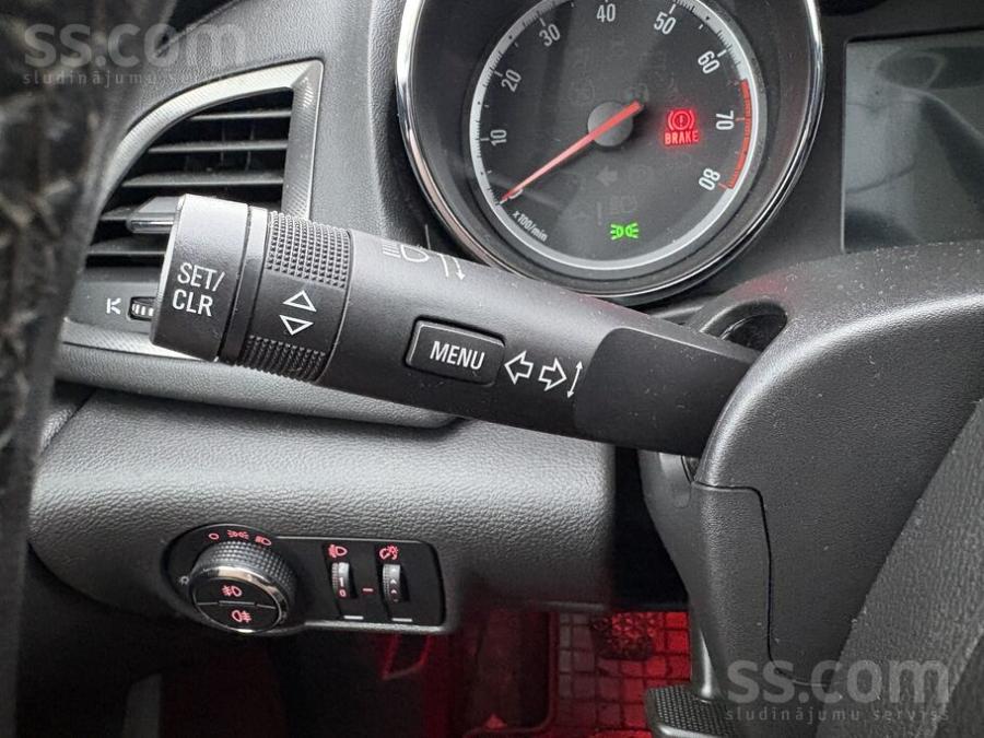 Pelēks Opel Astra 2012 Daugavpils, ar dzinēja tilpumu 1.40 L un nobraukumu 266 tūkst. km par 3950 €, foto 19 vietnē AUTOMOTO.COM.LV