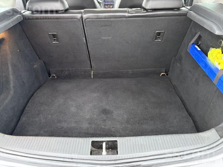 Pelēks Opel Astra 2012 Daugavpils, ar dzinēja tilpumu 1.40 L un nobraukumu 266 tūkst. km par 3950 €, foto 32 vietnē AUTOMOTO.COM.LV