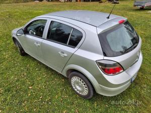 Pelēks Opel Astra 2012 Keila, ar dzinēja tilpumu 1.60 L un nobraukumu 179 tūkst. km par 3150 €, foto 9 vietnē AUTOMOTO.COM.LV