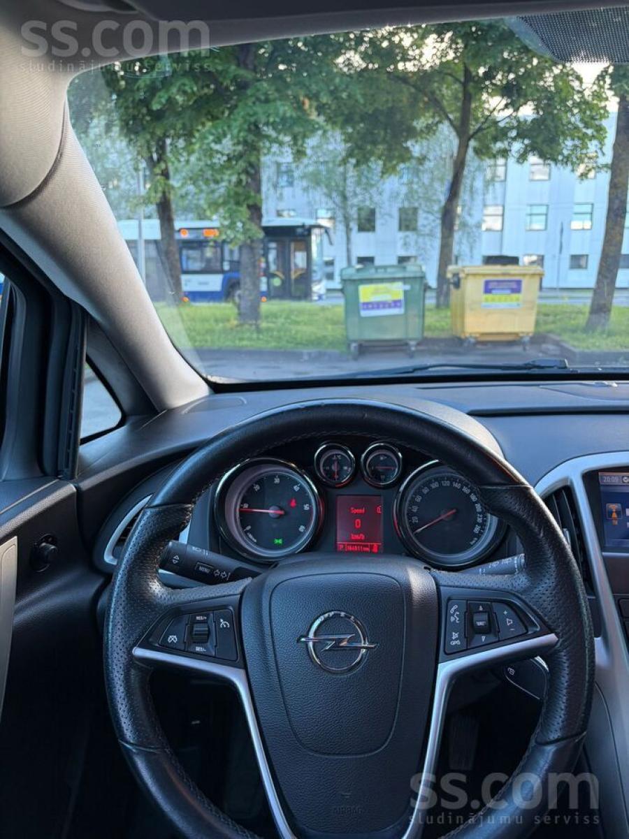 Pelēks Opel Astra 2012 Rīga, ar dzinēja tilpumu 2.00 L un nobraukumu 165 tūkst. km par 4900 €, foto 6 vietnē AUTOMOTO.COM.LV