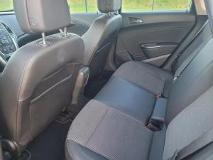Grey Opel Astra 2012 in Saldus, with an engine capacity of 1.70 L and mileage of 180 thousand km for 5200 €, photo 10 on AUTOMOTO.COM.LV